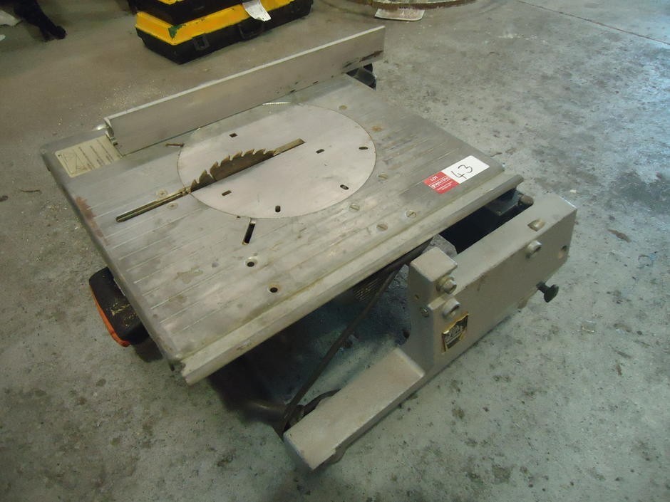 ELU 230mm table saw Auction (0043-7001893) | Grays Australia