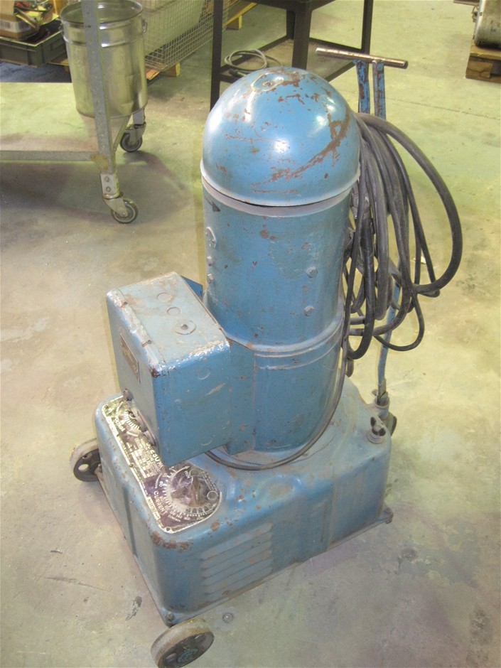 Bullet welder, Lincoln Welder, DC 250MK, Serial No. 022512 Auction ...