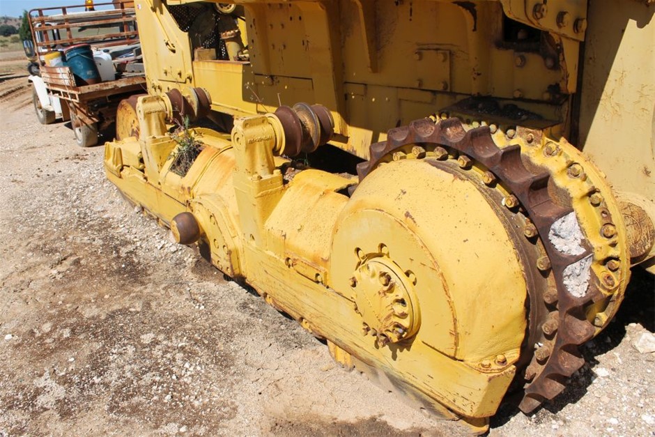 Komatsu D355A Dozer Auction (0010-5022155) | Grays Australia