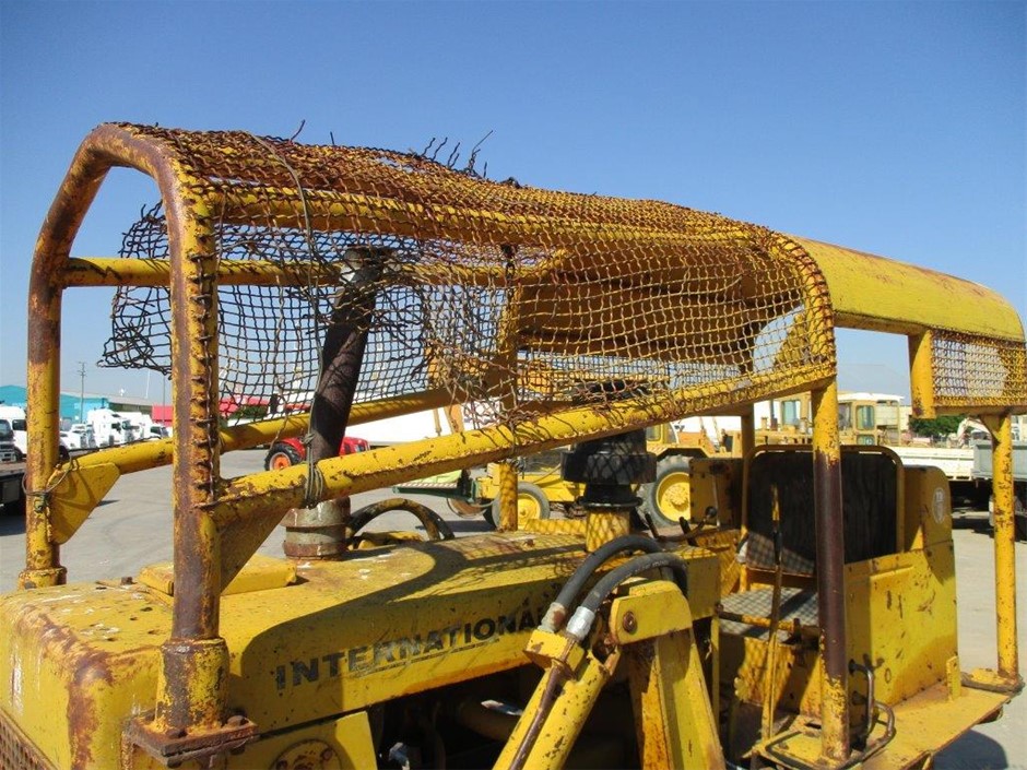 International TD9 Crawler Dozer Auction (0026-7017753) | Grays Australia