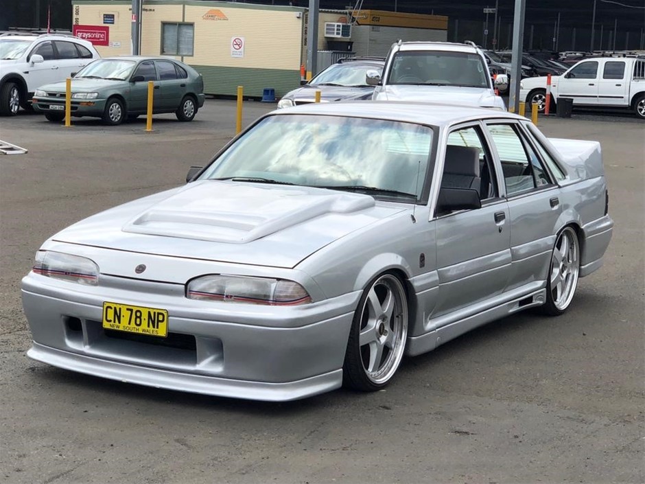 1988 Holden VL Walkinshaw V8 Replica Walkinshaw Interior, 20 inch ...