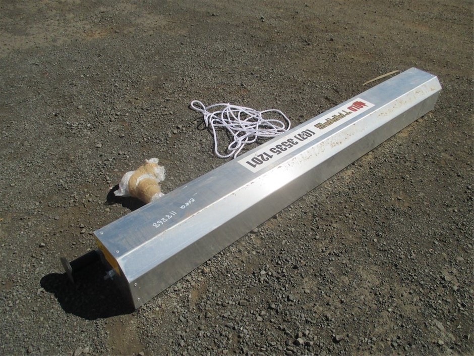 Retractable Load Cover Tarp Auction (0010-7024133) | Grays Australia