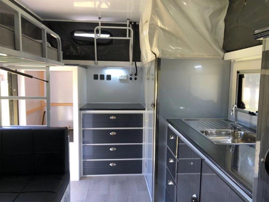 2022 Armor A18 Hybrid Off Road Caravan Auction | GraysOnline Australia