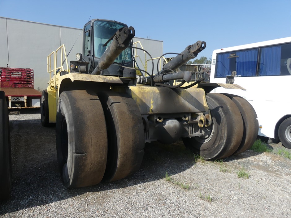 2011 Hyster H48.00XM-16CH Laden Container Handler Forklift Auction ...