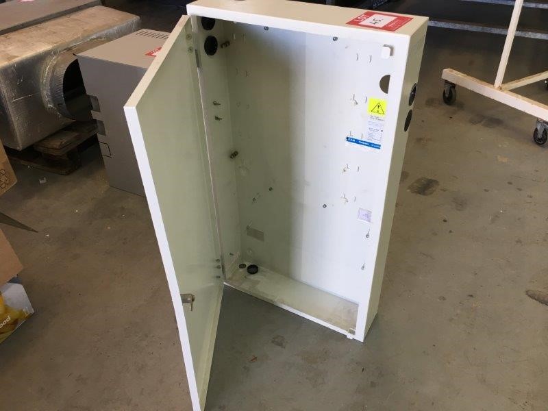 Wall mount Electrical Cabinet Auction (0045-9015123) | Grays Australia
