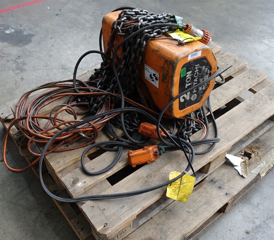 1988 Hitachi 2 Ton Electric Chain Hoist Auction (0089-5041621) | Grays ...