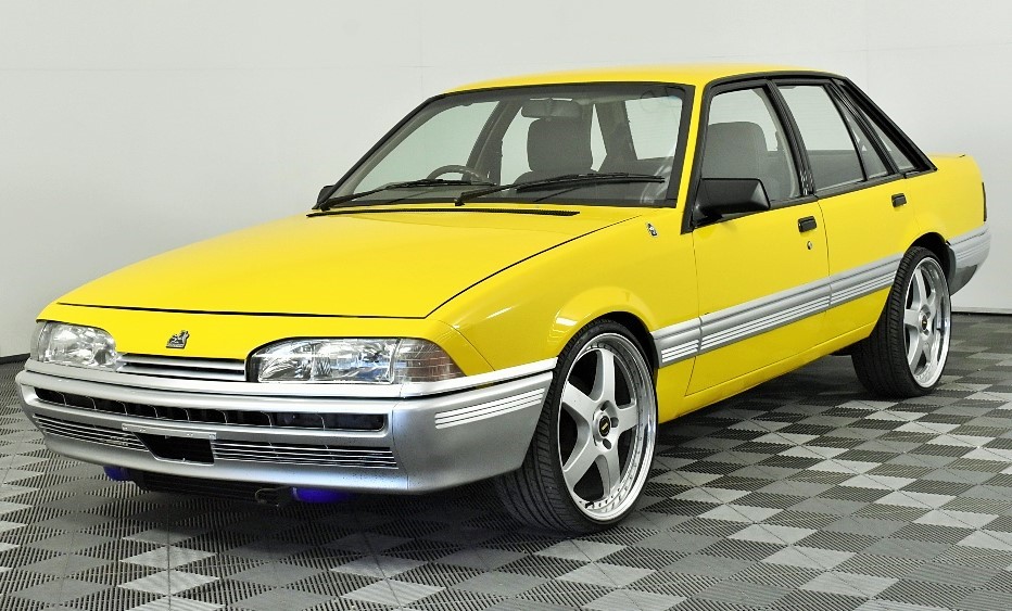 1988 Holden Commodore VL Turbo BT-1 Automatic SEDAN Auction (0001 ...
