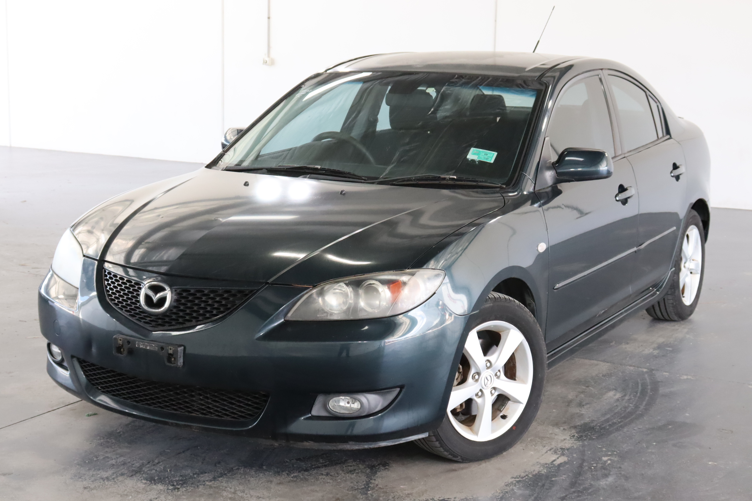 2005 Mazda 3 Maxx Sport BK Manual Sedan Auction (0001-3478350) | Grays ...