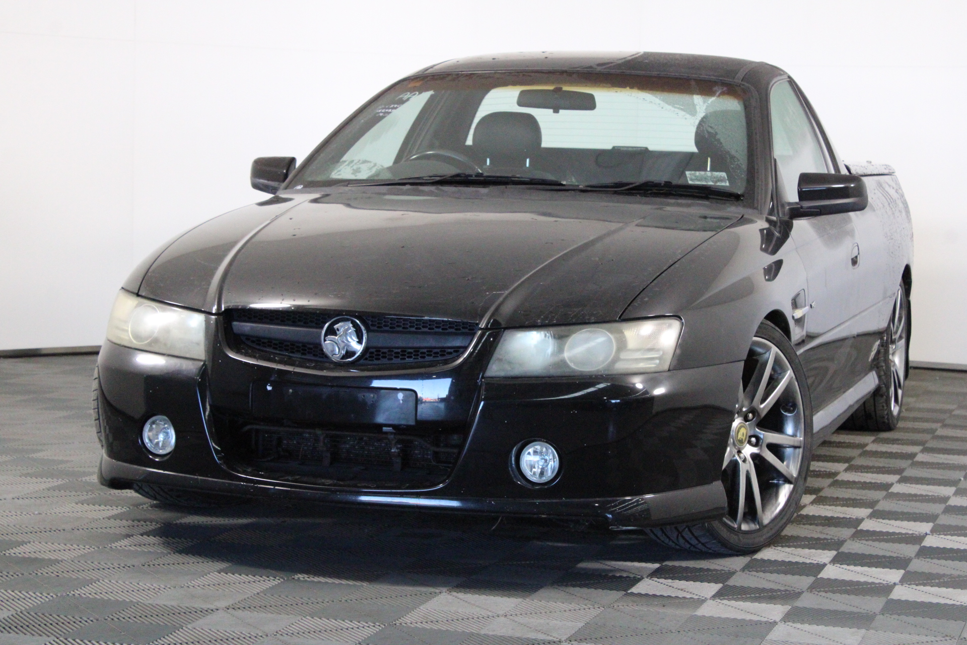 2004 Holden Commodore SS VZ Manual Ute Auction (0001-3488853) | Grays ...