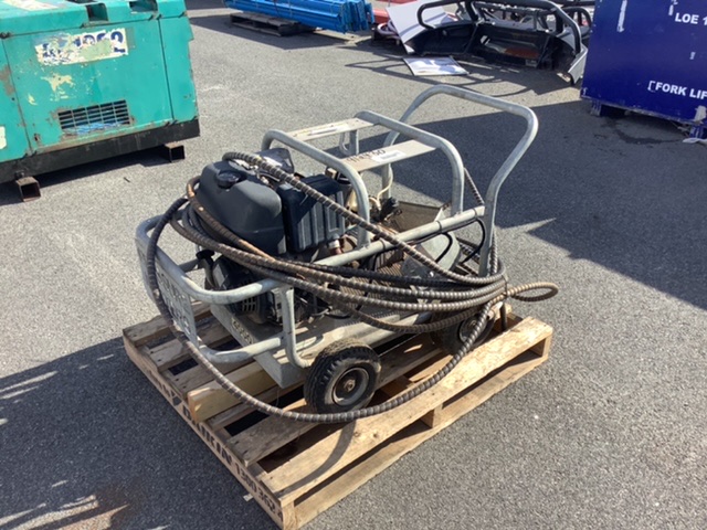 Pressure Masters Petrol Pressure Washer 4000 Auction (0015-9024041 ...