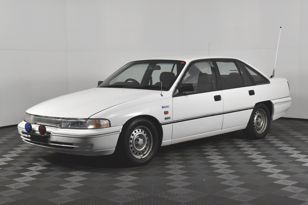 1993 Holden VP Commodore Executive BT1 V8 Automatic Sedan, 52% OFF