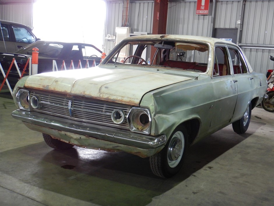 Holden HR x2 Premier RWD Manual Sedan Auction (0001-60010671) | Grays ...