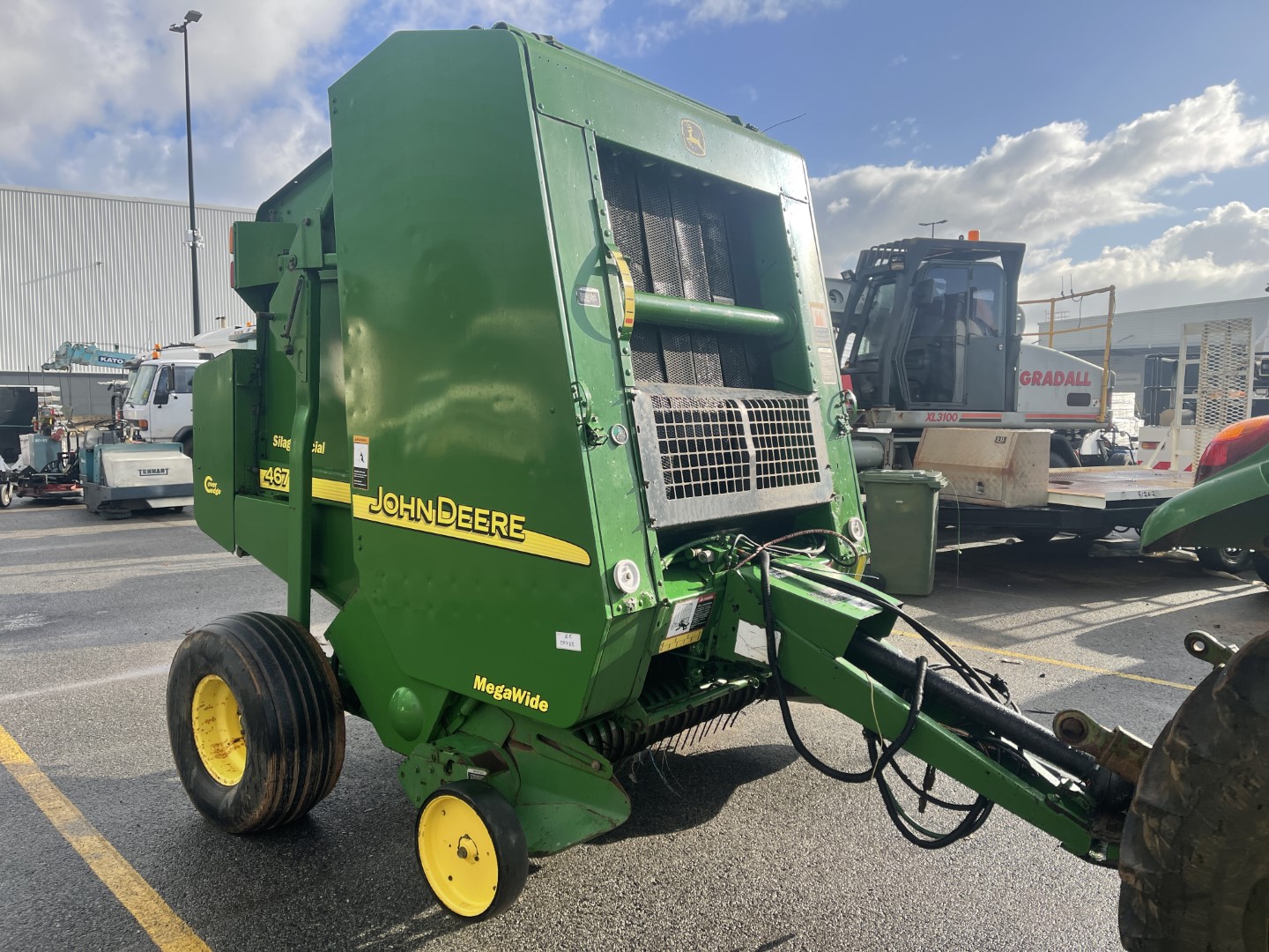 John Deere 467 Silage Special Baler Auction (0002-9025391) | Grays ...