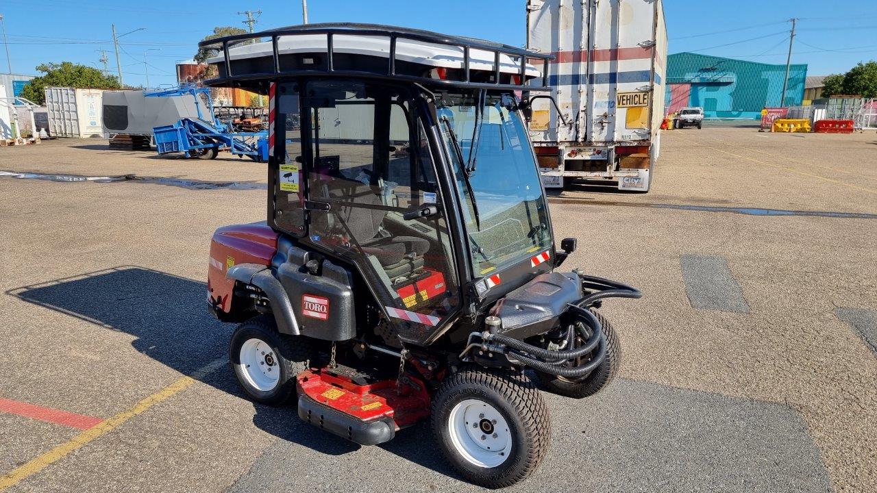 2015 Toro Groundsmaster 360 Quad-Steer 4WD with Cab Auction (0002 ...