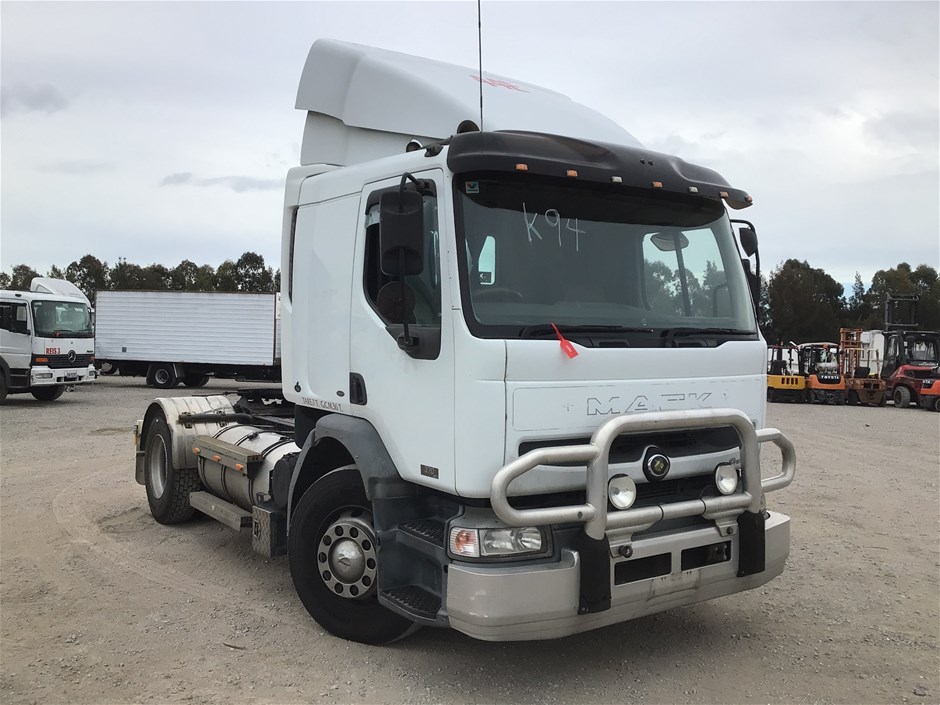 2005 Mack Trucks Australia Premium 4x2 Cab Chassis 4 x 2 Cab Chassis ...