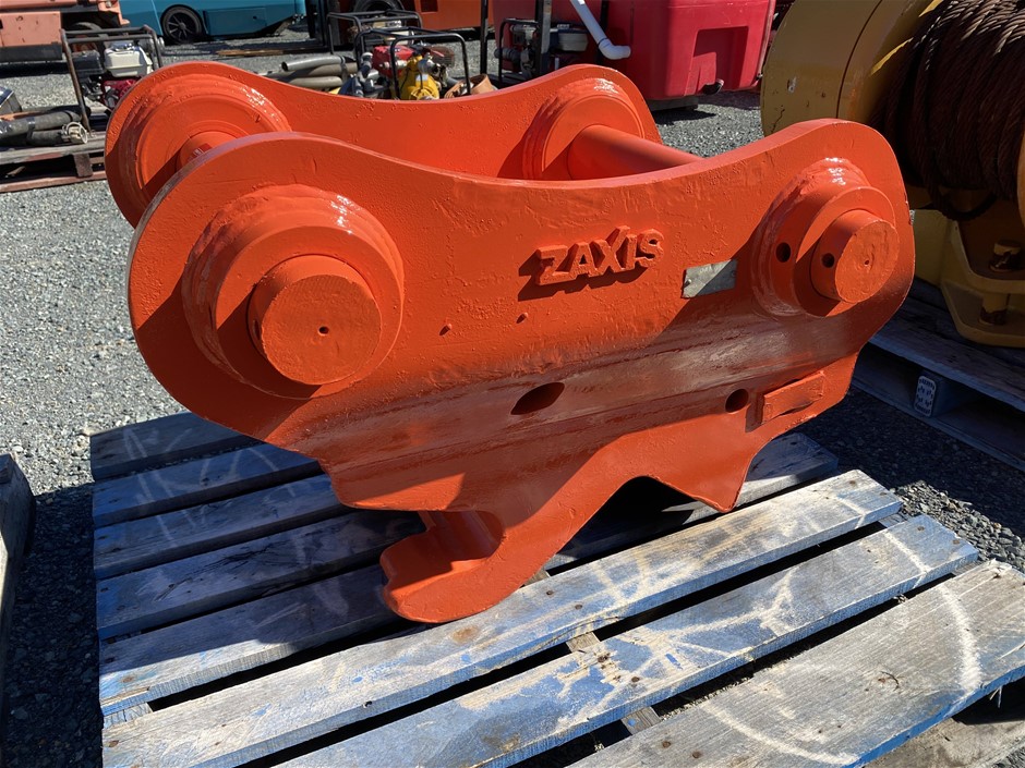 Hitachi Hitch Attachment Auction (0050-5046458) | Grays Australia