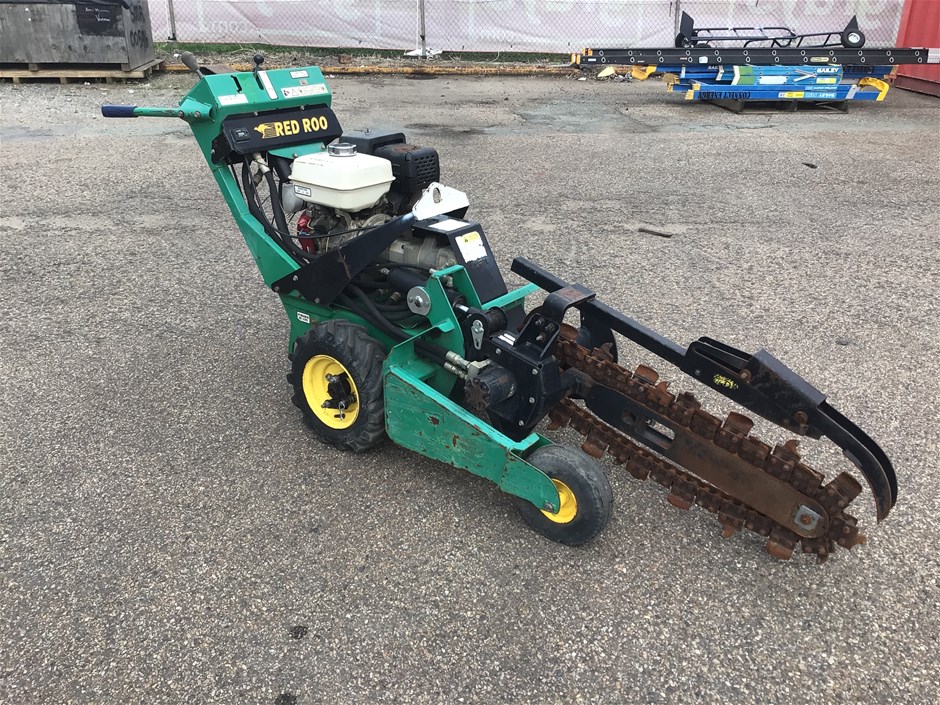 Red Roo Trencher Auction (0031-7030694) | Grays Australia