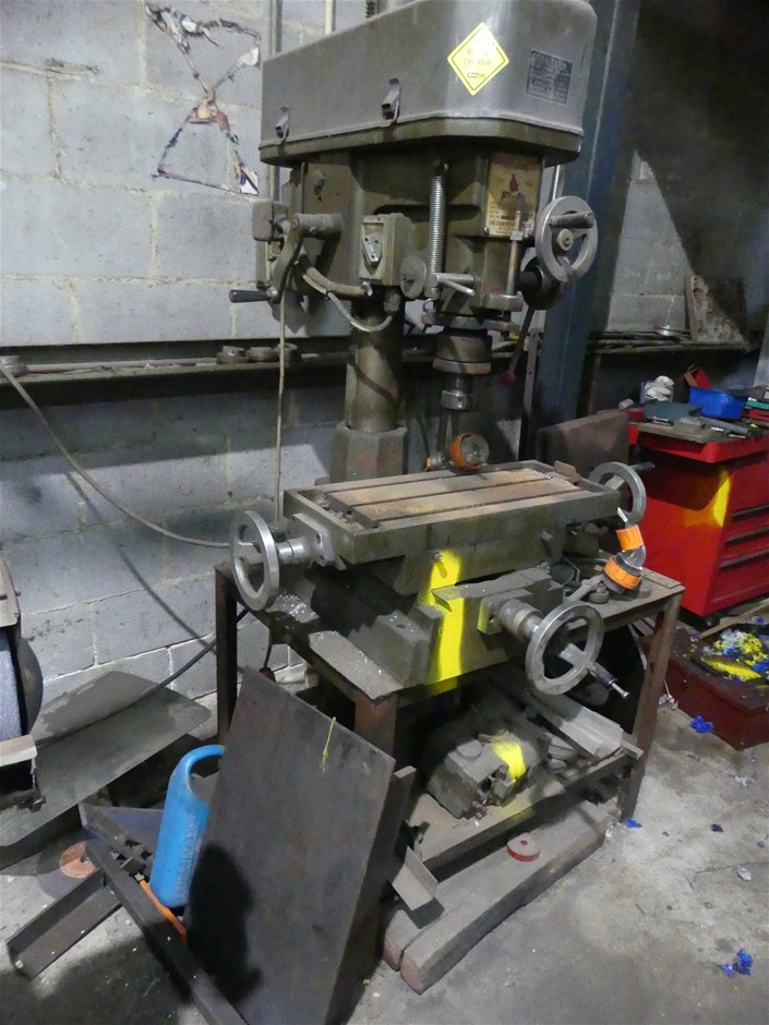 First Vertical Milling Machine Auction (0015-3020947) | Grays Australia