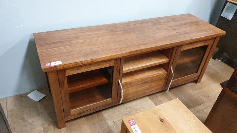 Timber Entertainment Unit Auction (0043-3021290) | Grays Australia