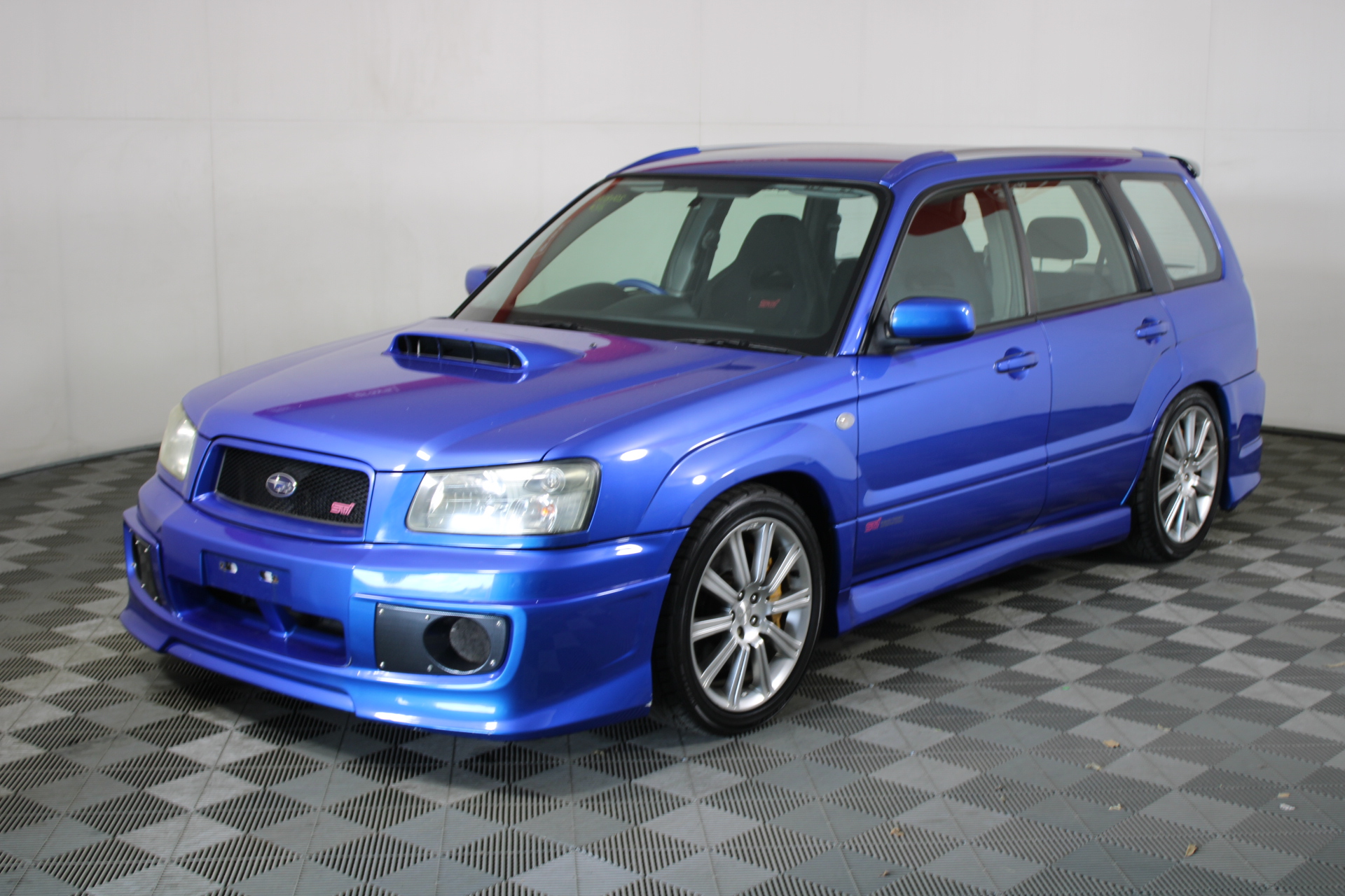 2004 Subaru Forester STi version JDM wagon Auction (0001-10051453 ...
