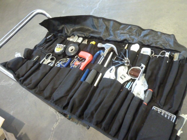 Ex Military Tool Kit (Pooraka, SA) Auction (0225-8014632) | Grays Australia