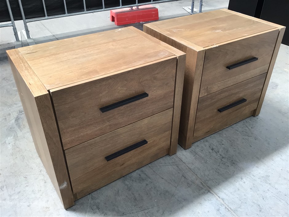 Pair of Delta 2 Drawer Bedside Tables Auction (0016-3139932) | Grays ...