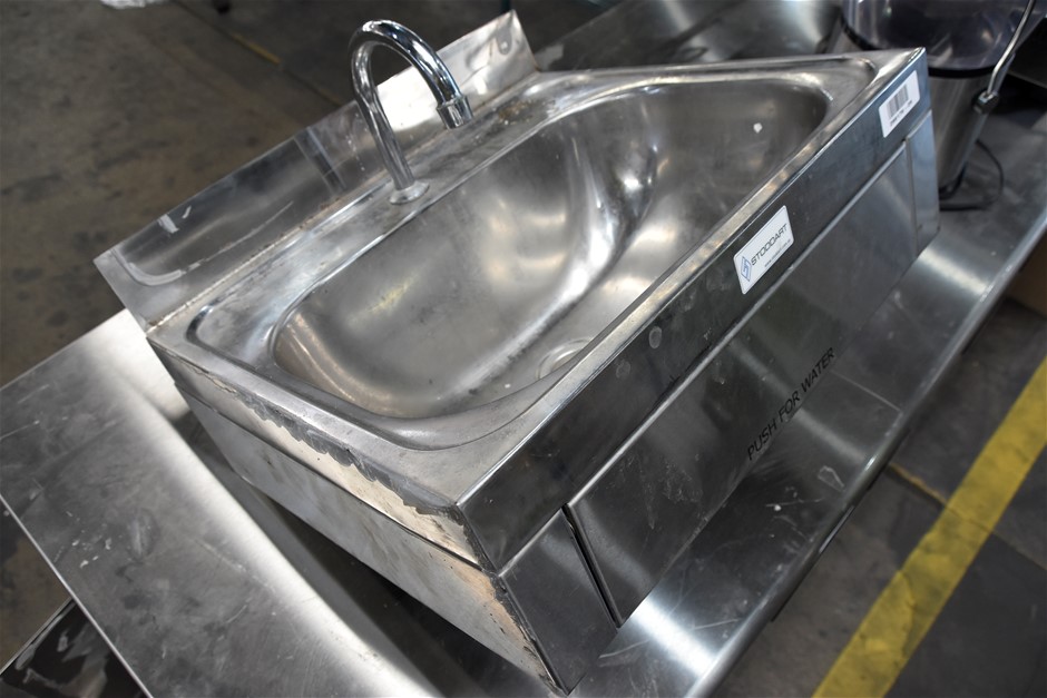 Stoddard Hip Operated Stainless Steel Sink Auction (0022-5047764 ...