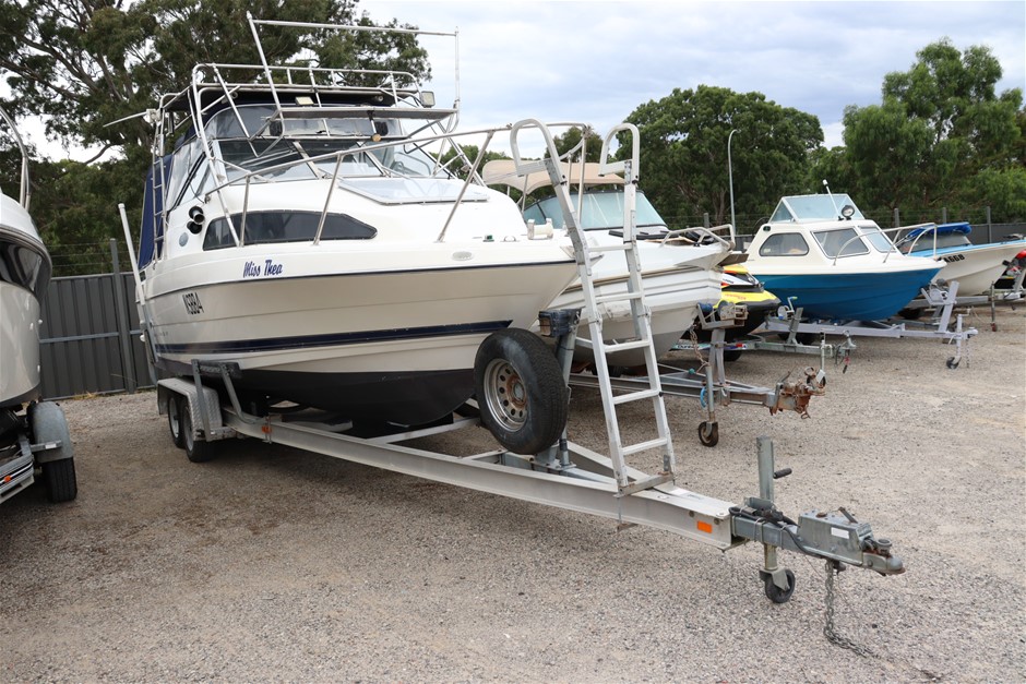 BAYLINER 2252 CIERA CLASSIC Auction (0001-20020403) | Grays Australia