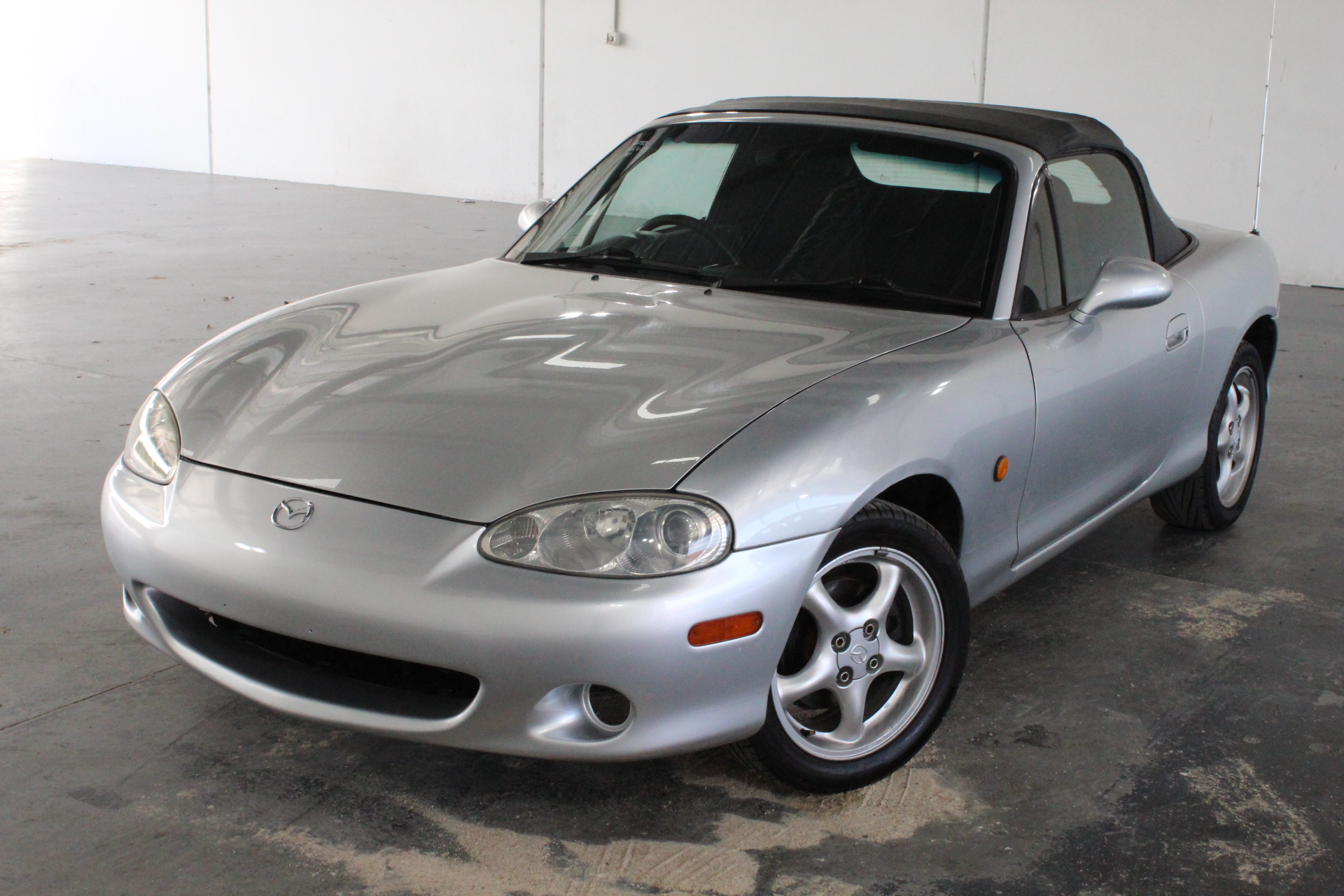 2000 Mazda MX-5 NB Manual Convertible Auction (0001-20045529) | Grays ...