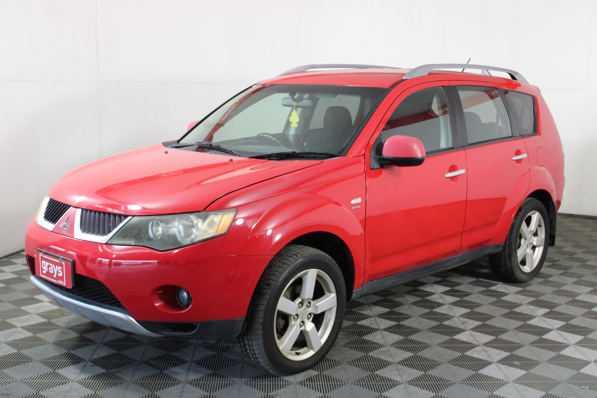 2007 Mitsubishi Outlander XLS ZG CVT 7 Seats Wagon Auction (0001 ...