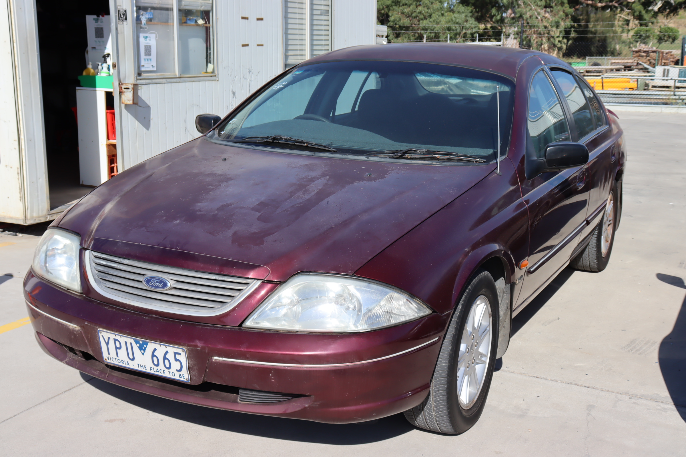 2001 Ford Falcon Futura AUII Automatic Sedan Auction (0001-20044809 ...