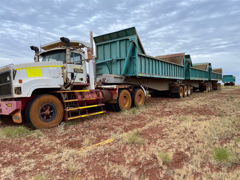 1997 Mack CLR Bigfoot 6x4 Off Highway Prime Mover with 4 Side Tippers ...