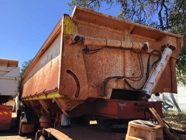 2004 Powertrans 3mtr Off-Road Triaxle Side Tipper Trailer Auction (0001 ...
