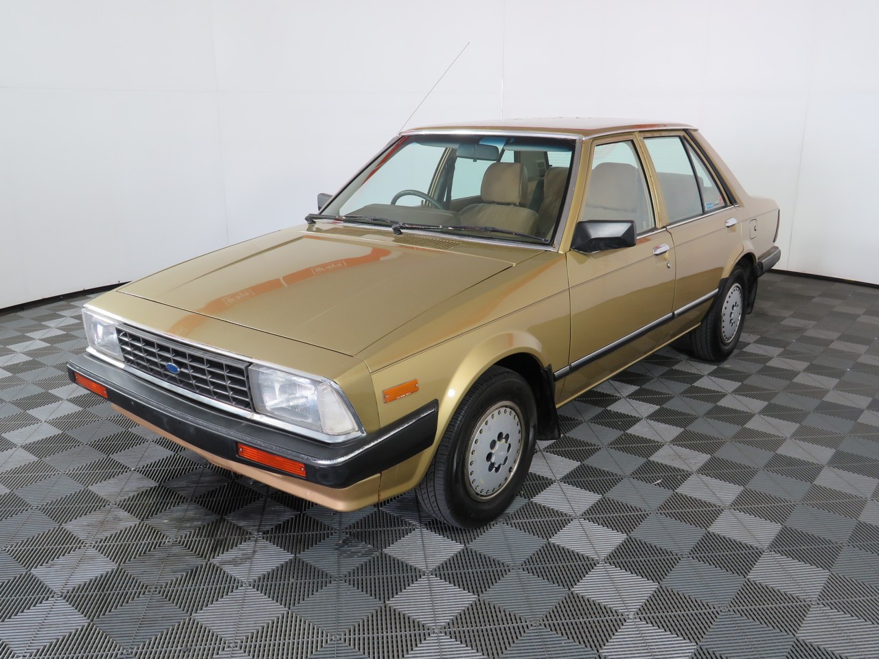 1984 Ford METEOR GL Automatic Sedan Auction (0001-60011305) | Grays ...