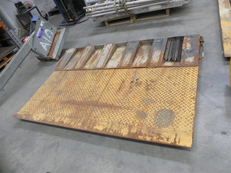Steel Fabricated Ramp Auction (0105-3021369) | Grays Australia