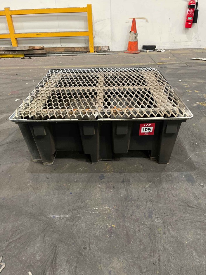 Polyethylene Single IBC Bunded pallet, Dimensions 1190x1190x420 Auction ...