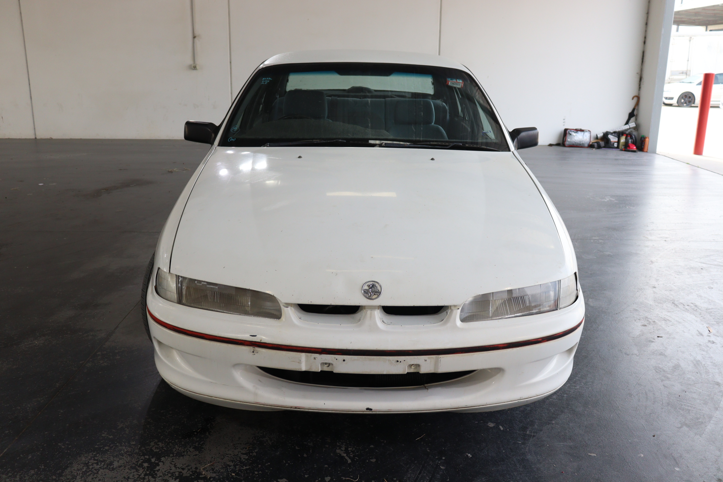 1996 Holden Commodore Executive VS Automatic V8 BT1 Sedan Auction (0001 ...