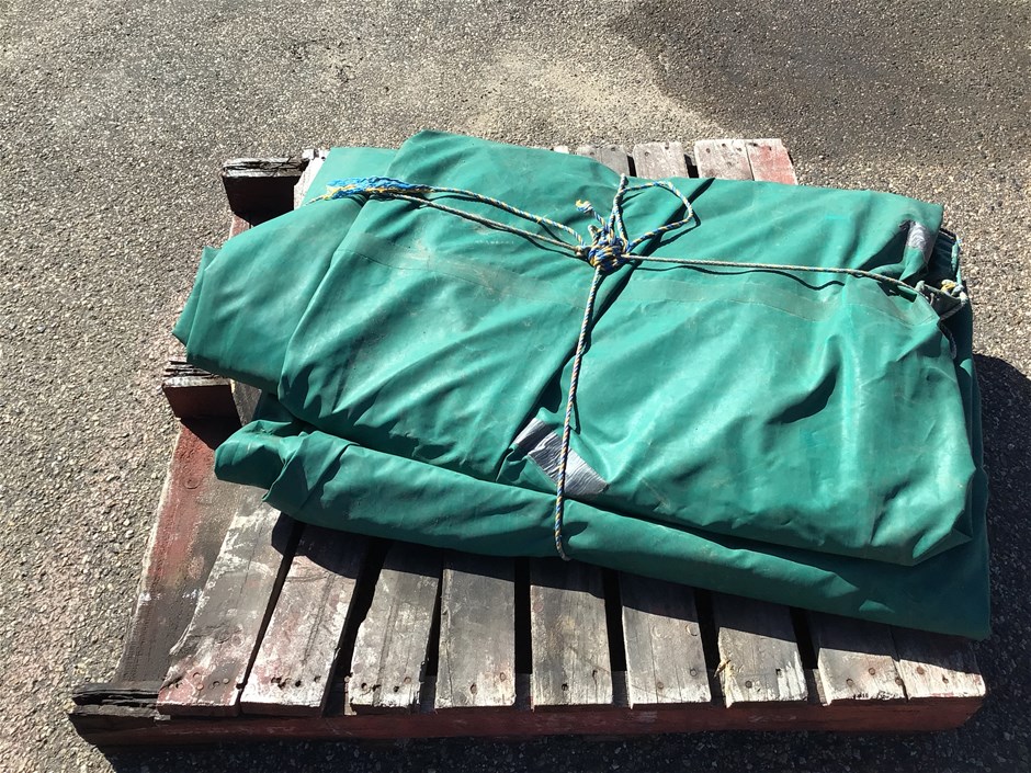 Tarpaulin Auction (0262-7037971) | Grays Australia