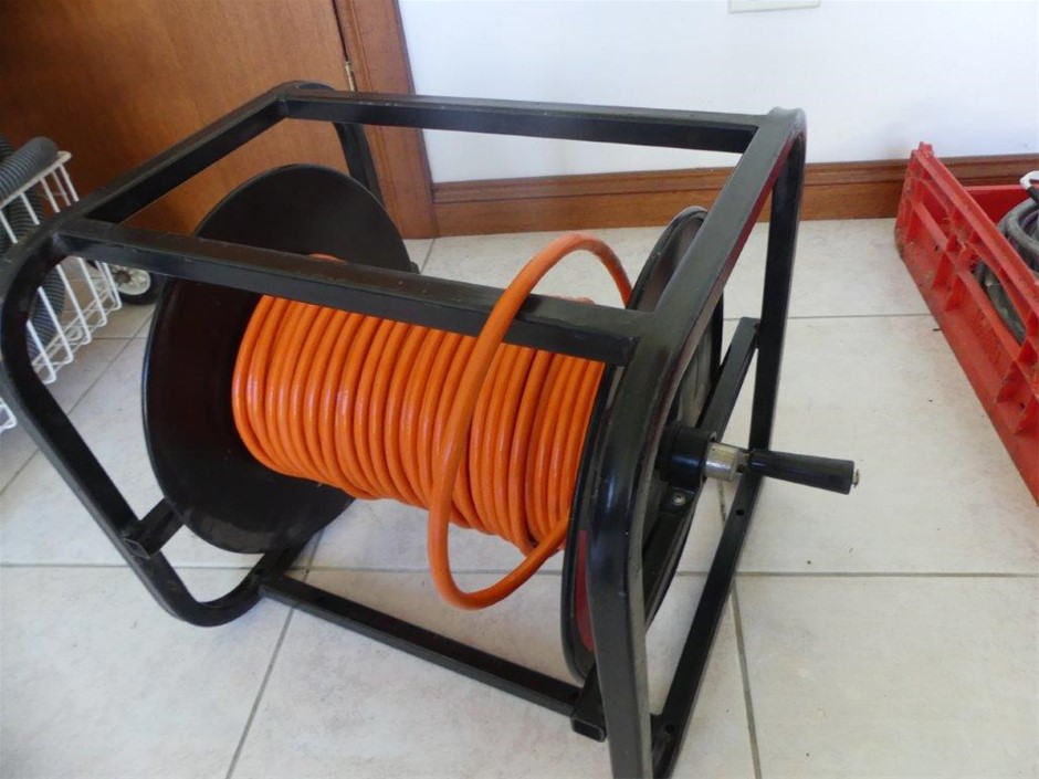 Reel on Metal Frame with High Quality Cable Auction (0101-3021626 ...