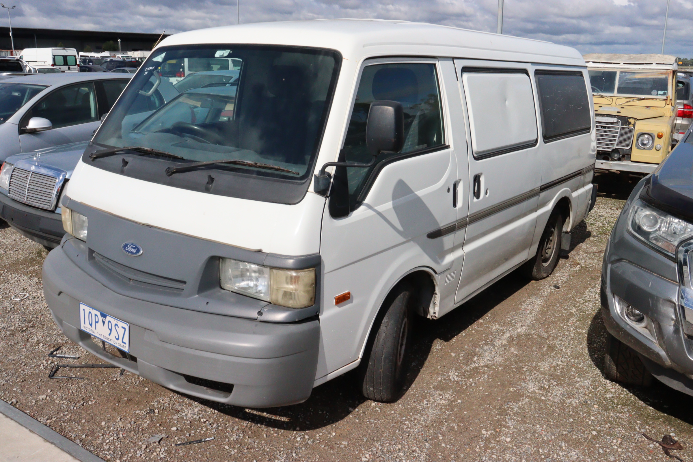 1999 Ford Econovan Maxi JH Automatic Van Auction (0001-20052020 ...