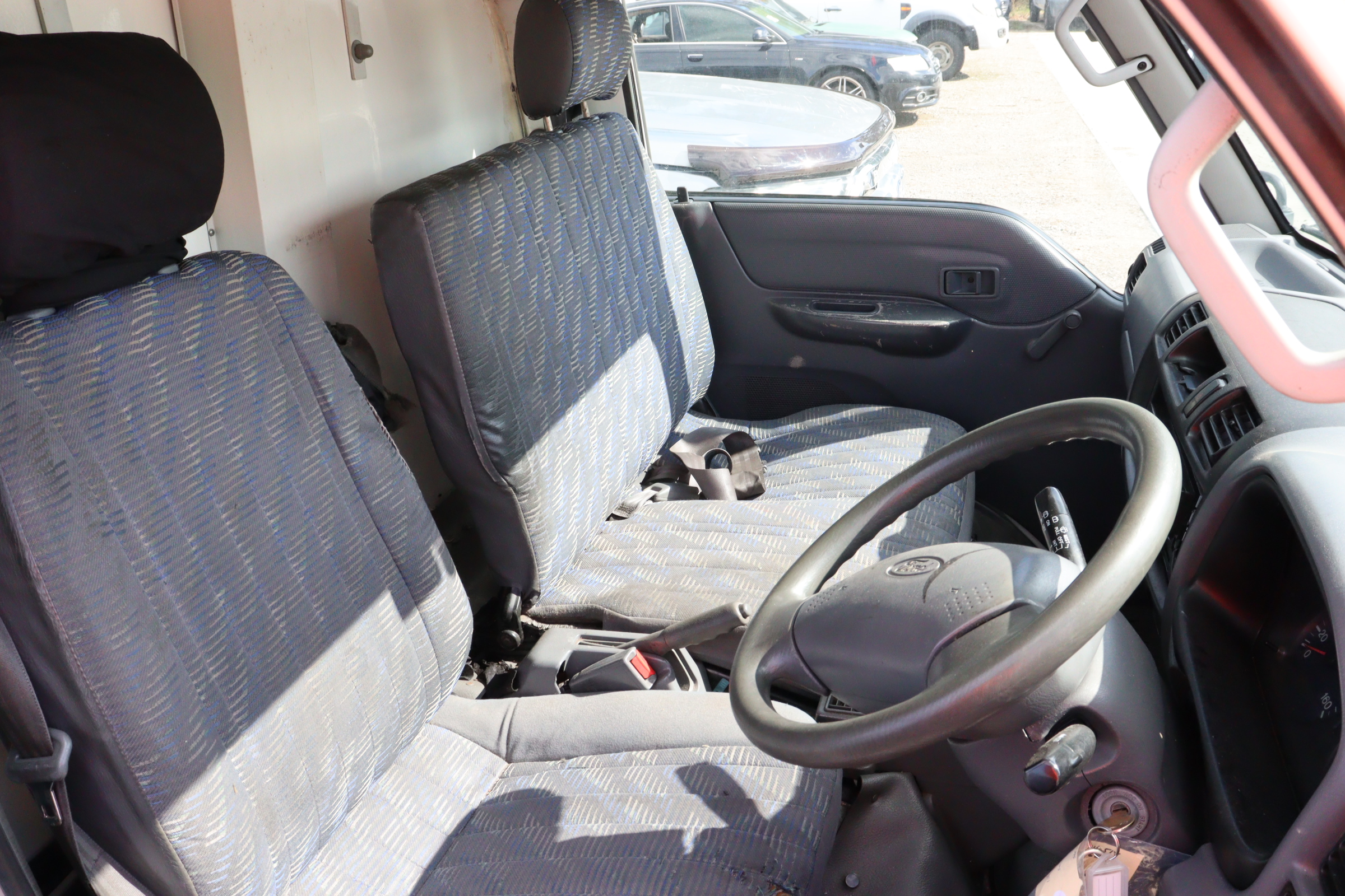 1999 Ford Econovan Maxi JH Automatic Van Auction (0001-20052020 ...