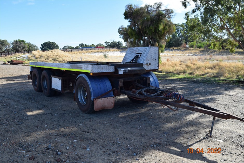 TJE Engineering 3 Axle Tipping Dog Trailer Auction (0002-9030936 ...
