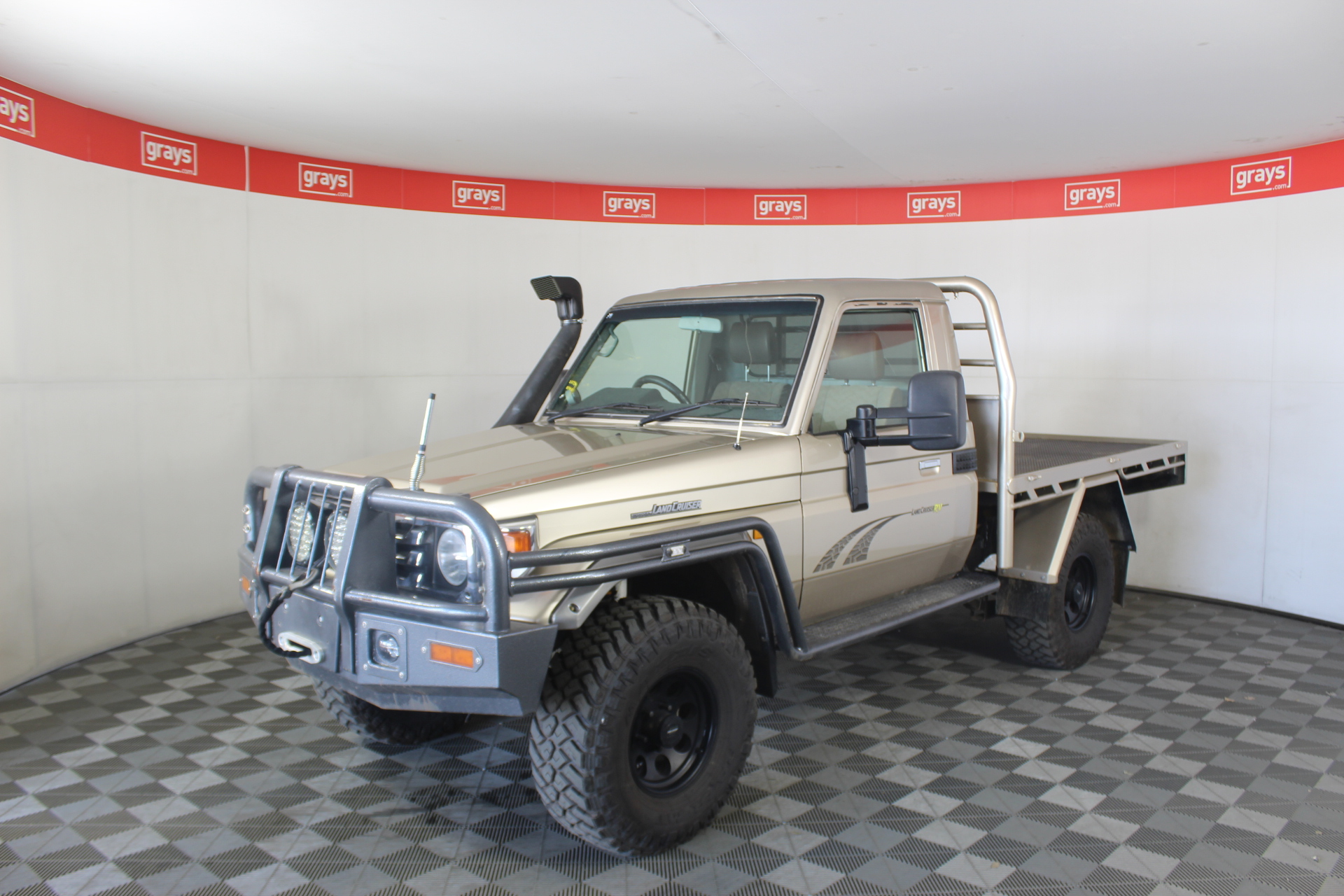 2004 Toyota Landcruiser RV HDJ79R Turbo Diesel Manual Cab Chassis ...