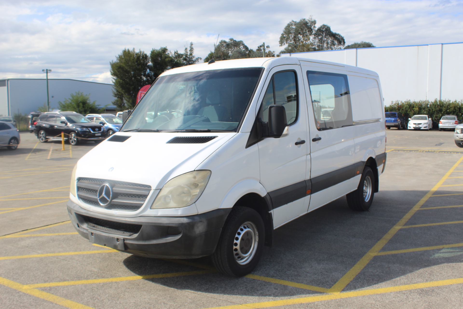 Mercedes Benz Sprinter 415 CDI MWB Turbo Diesel Manual Van Auction ...