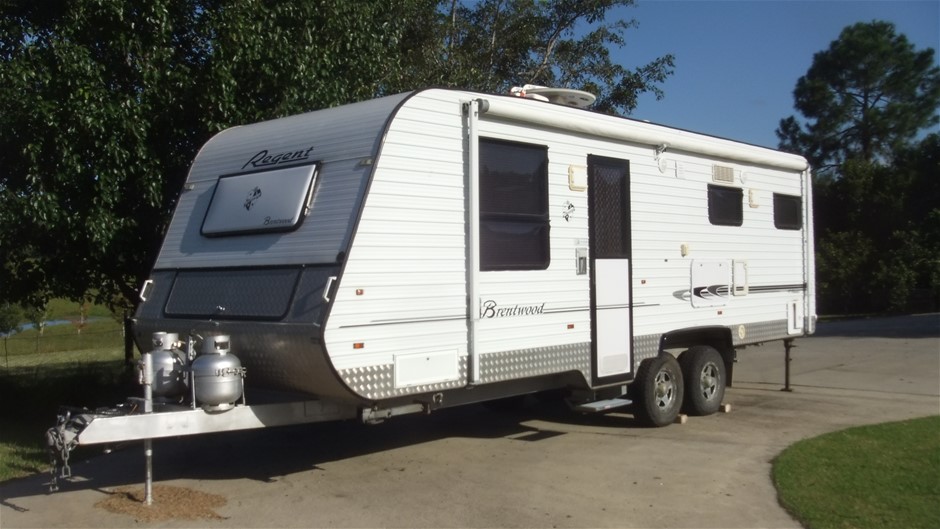2010 Regent Brentwood Tandem Caravan Auction (0001-10321083) | Grays ...