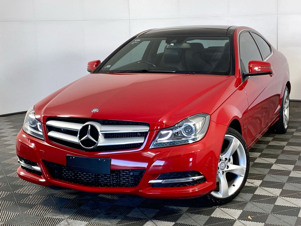 2013 Mercedes Benz C180 BE C204 Automatic Coupe Auction (0001-20052471 ...