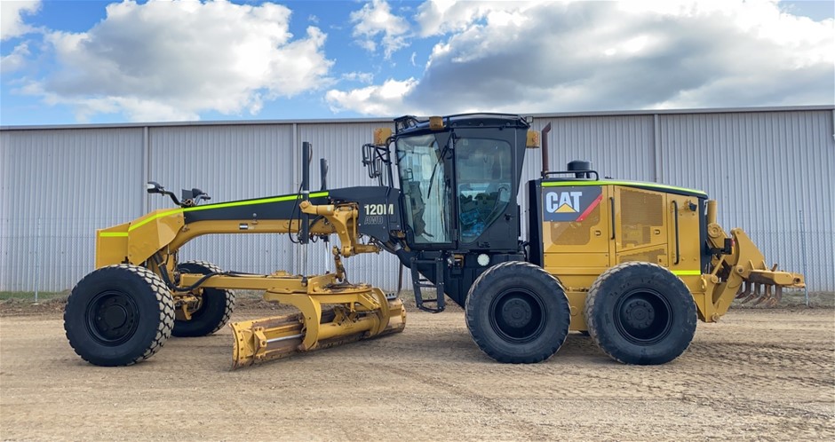 2009 Caterpillar 120M 6x6 Motor Grader Auction (0001-3022210) | Grays ...