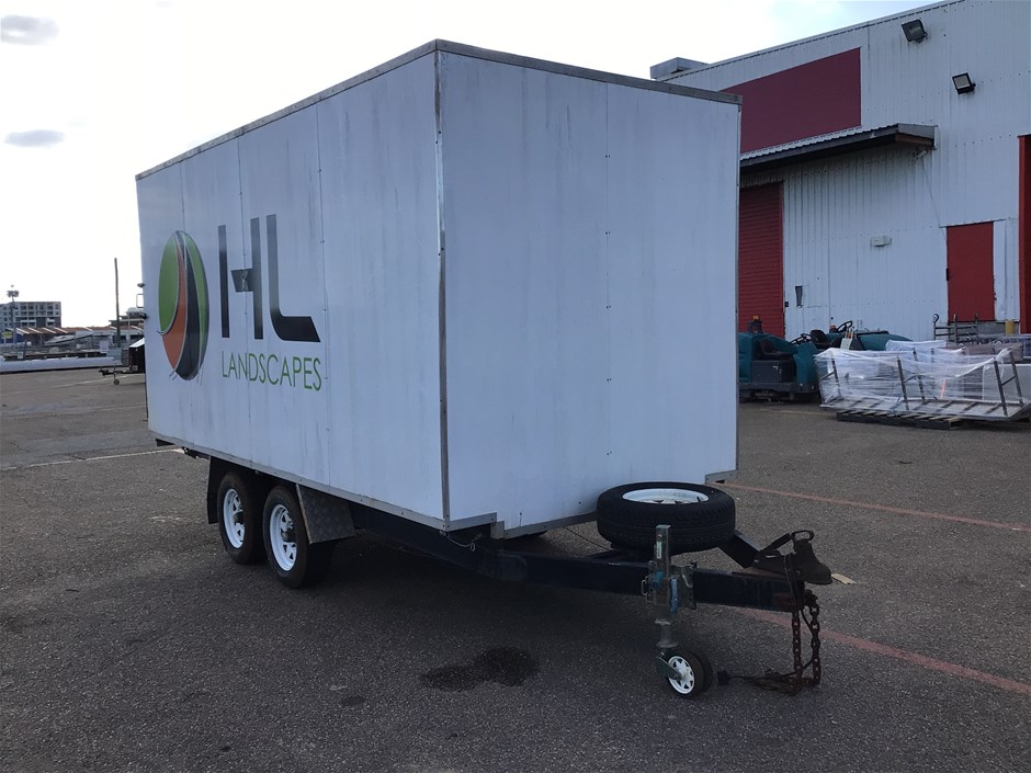 2019 FMS Custom Trailers Enclosed Pig Trailer Tandem Pig Trailer ...