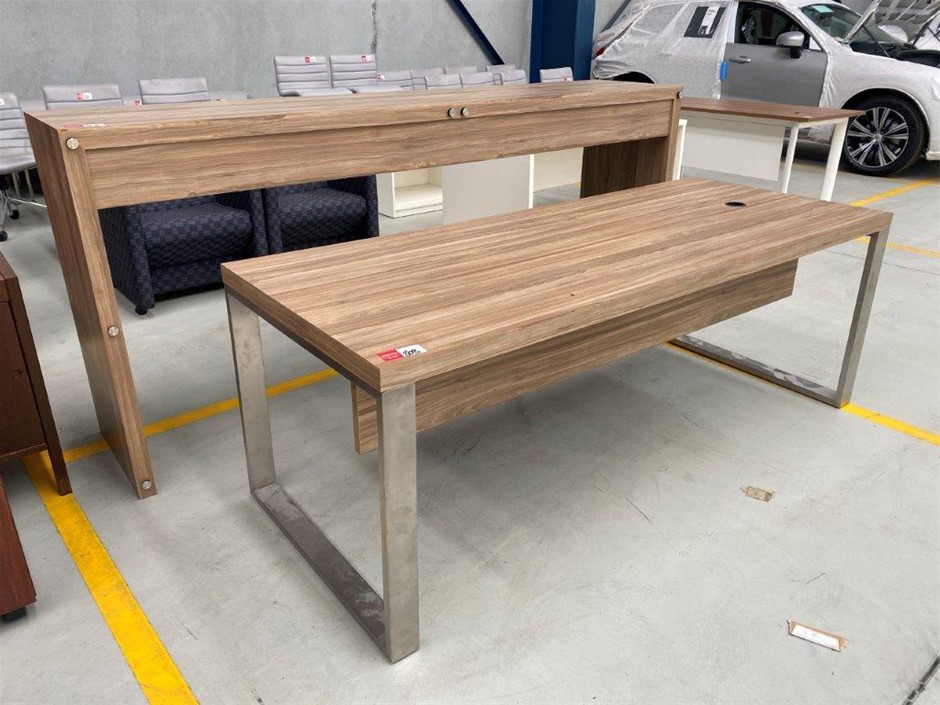 Matching Desk and Side T able Auction (0808-5049679) | Grays Australia
