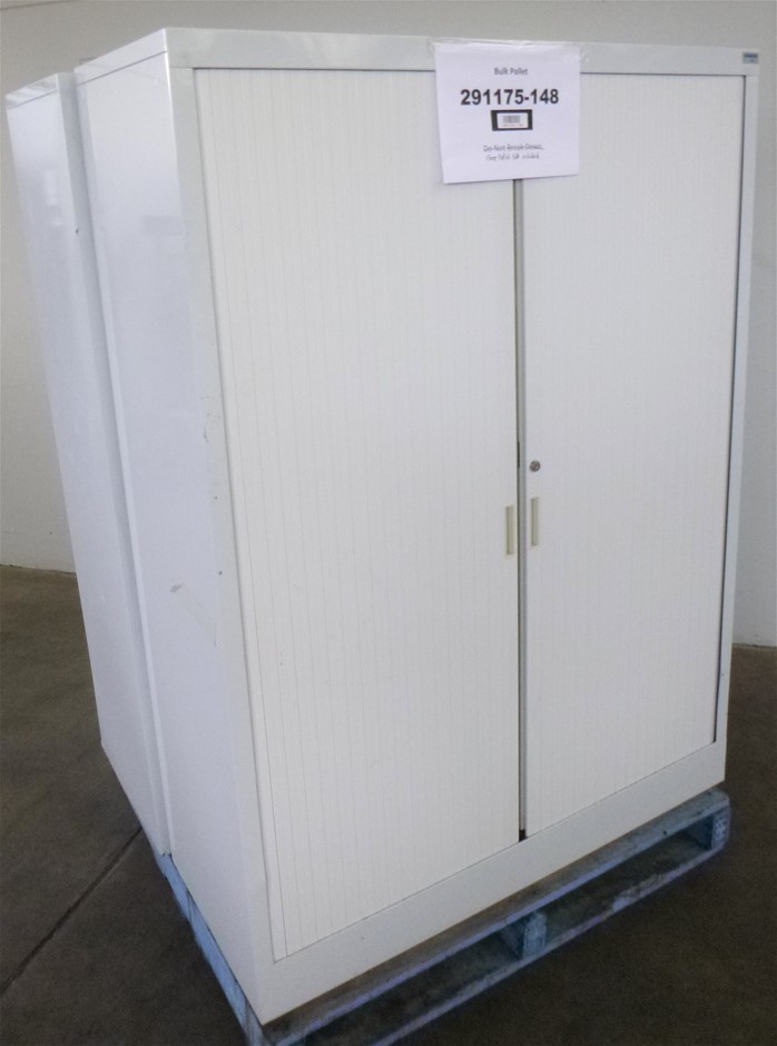 Qty 2 x Planex Office Metal Storage Cabinets Auction (0105-5049814 ...